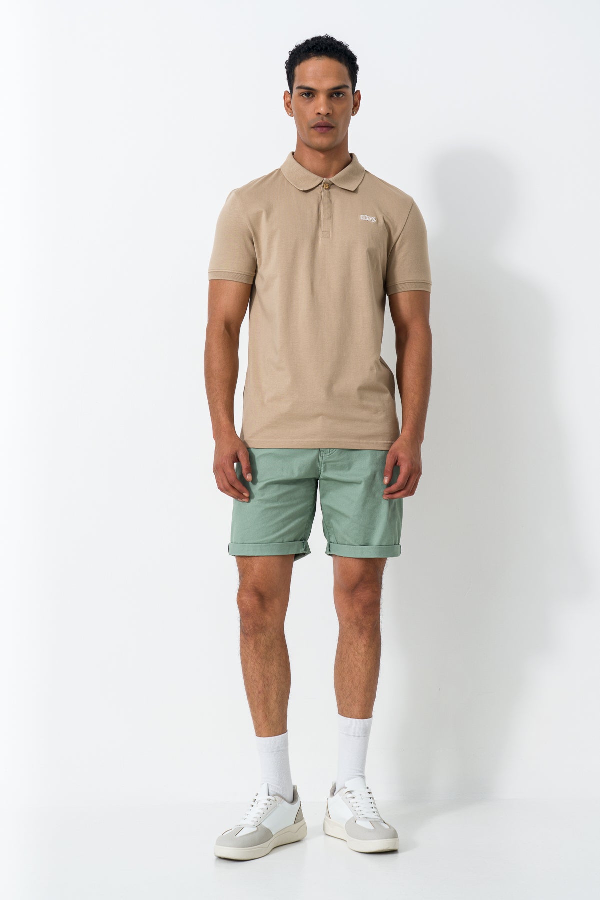 Chino Shorts from REFINERY – Refinery