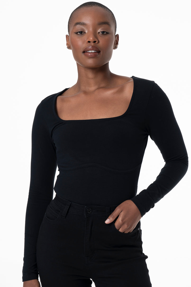 Refinery Stores | Shop Women's Tops, Tees & More at Refinery – Page 4