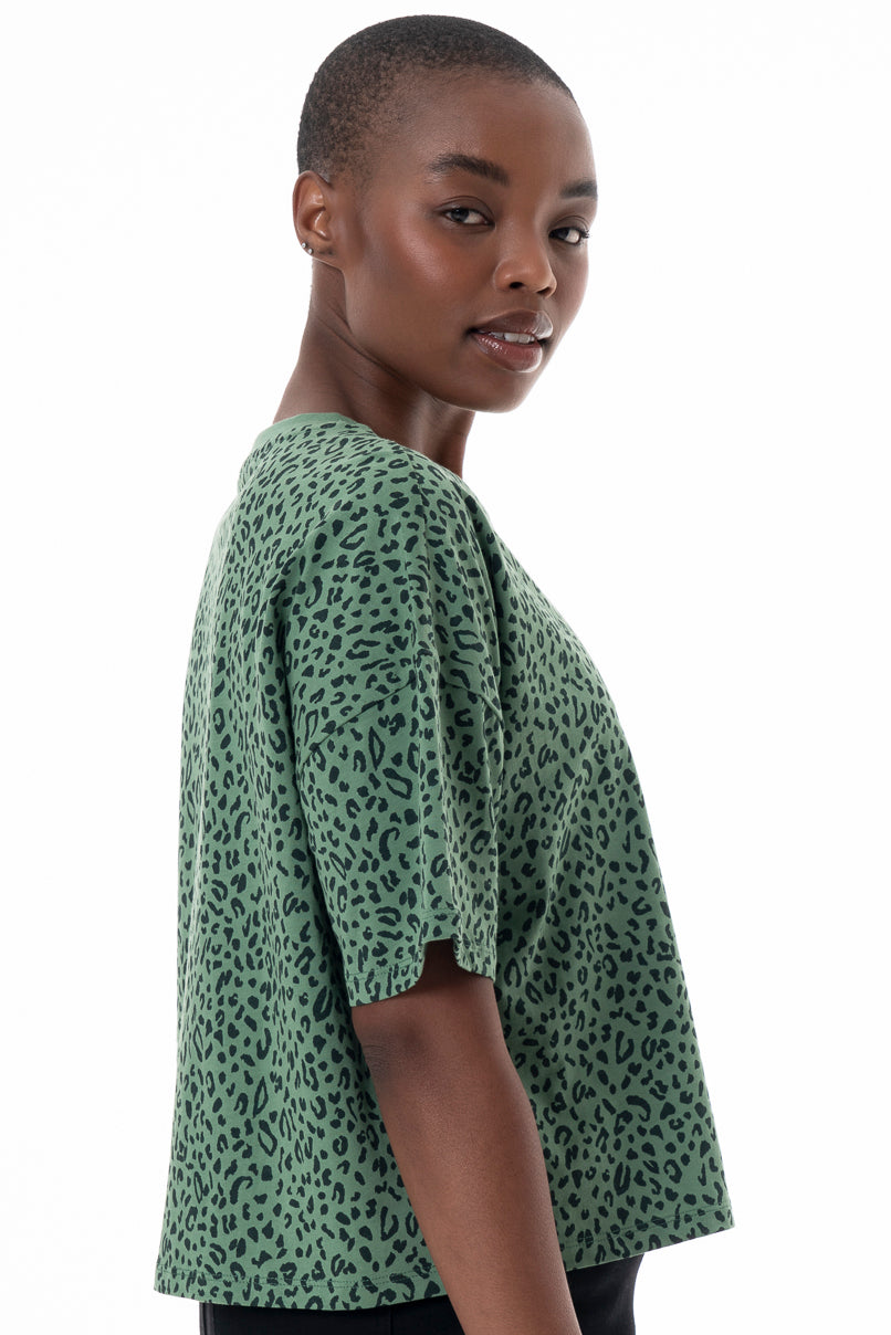 Refinery Stores | Shop Women's Tops, Tees & More at Refinery – Page 4