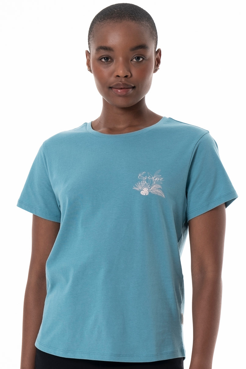 Refinery Stores | Shop Women's Tops, Tees & More at Refinery