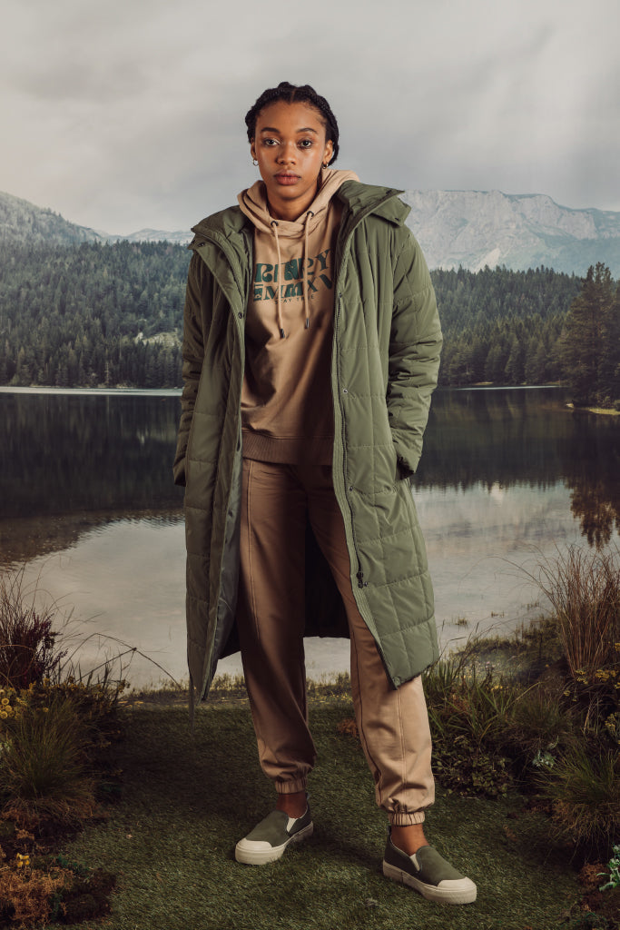 Refinery Stores | Shop Women's Tops, Tees & More at Refinery – Page 2