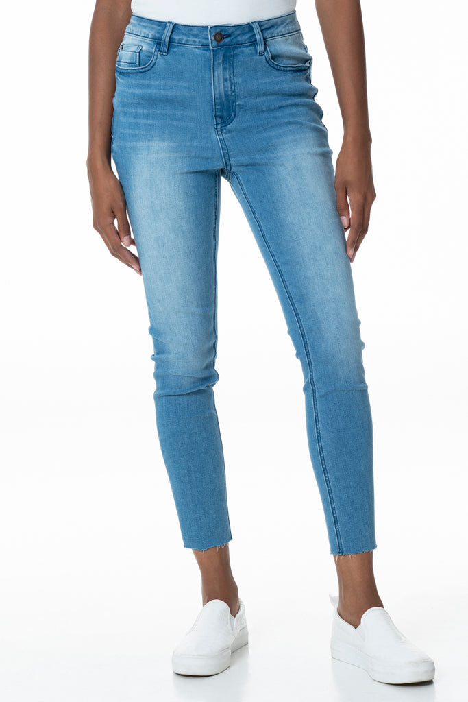 Refinery Stores |Shop Womens Denim, Pants & more at Refinery